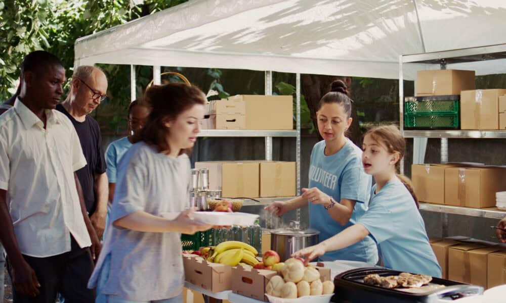 PG&E Donates $1 Million to Local Food Banks to Help Feed Families ...