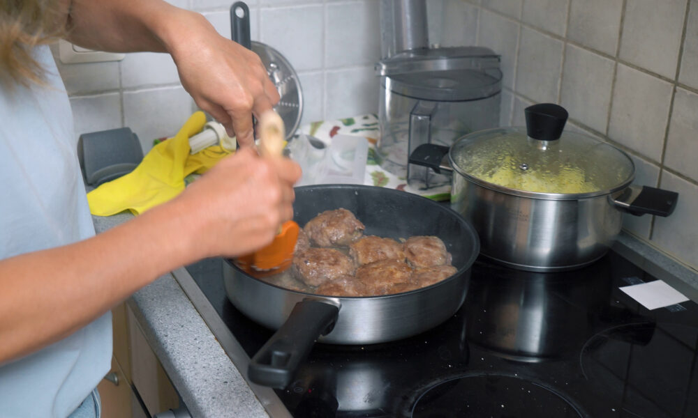 What Are Comfort Foods—and Why Do We Crave Them? - Daily News